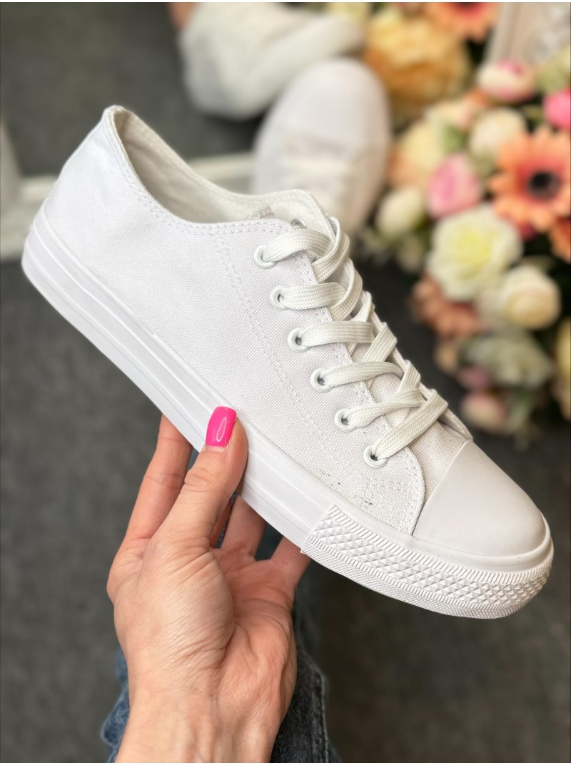 Sieviešu kedas lielie izmēri