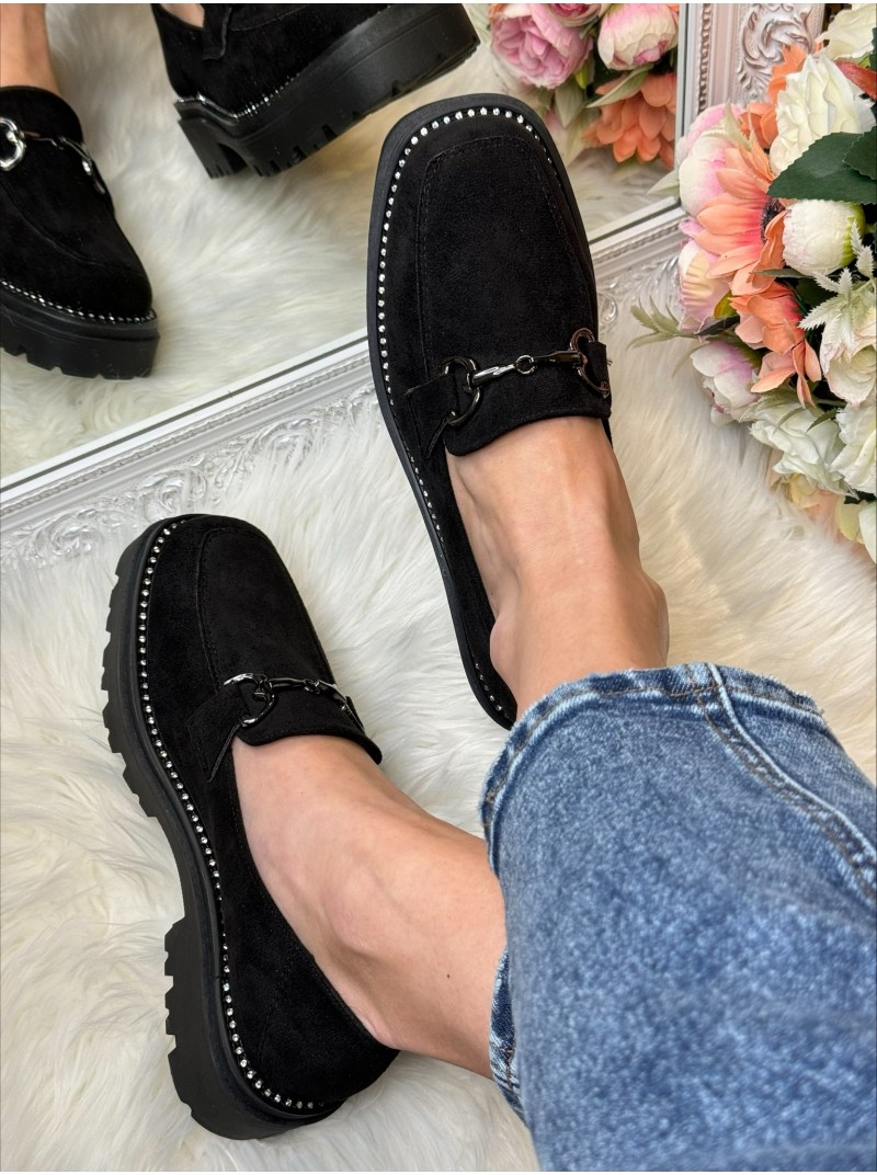 Slēgtās kurpes - loferi