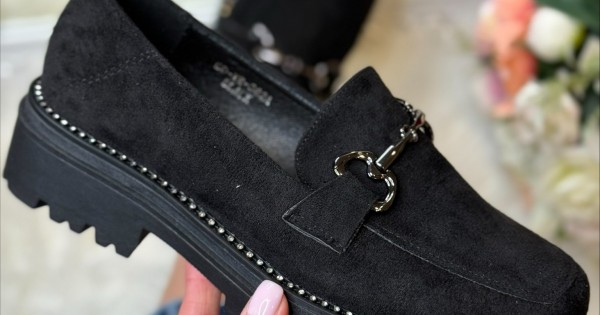 Slēgtās kurpes - loferi