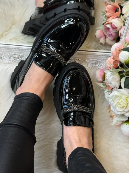 Slēgtās kurpes | LiLi apavi