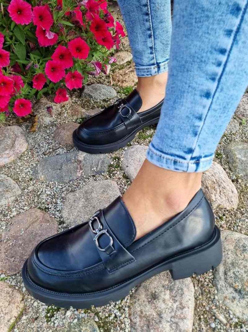 Slēgtās kurpes | LiLi apavi