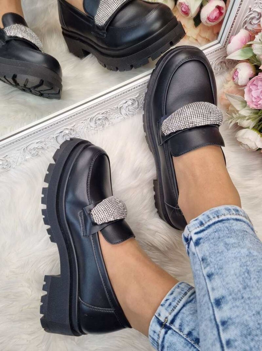 Slēgtās kurpes | LiLi apavi